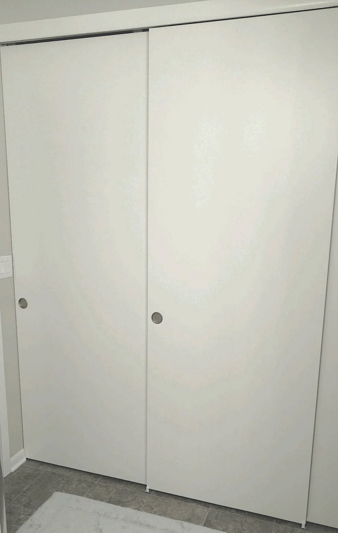 Landquist & Son, custom and durable closet doors
