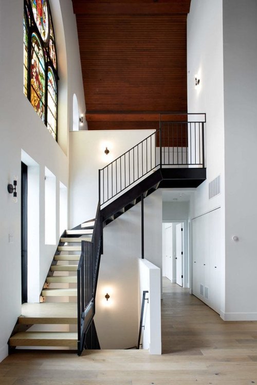 Landquist & Son custom and durable closet doors