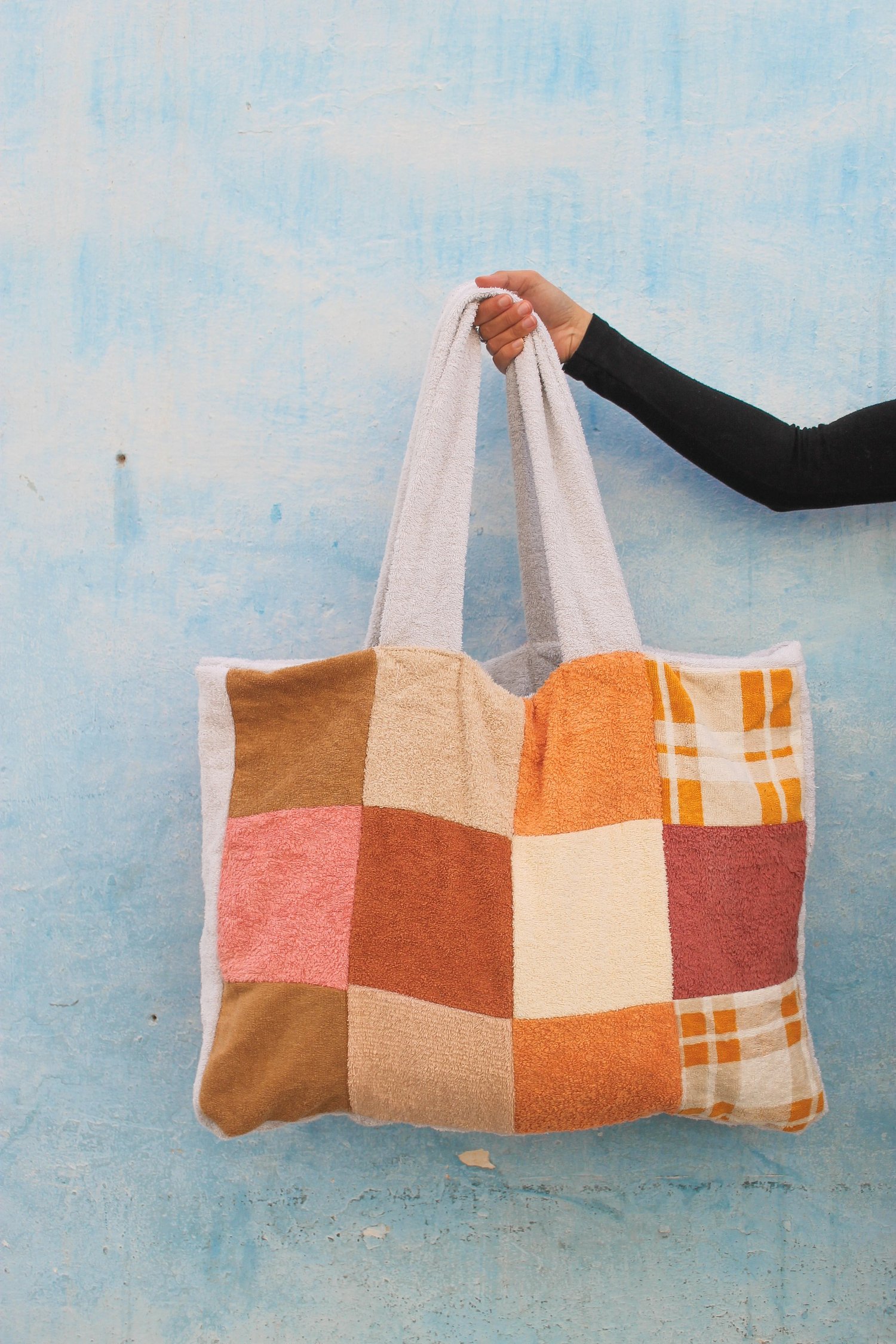 Handmade Best Beach Wear | Surf poncho's and designs for beach lovers