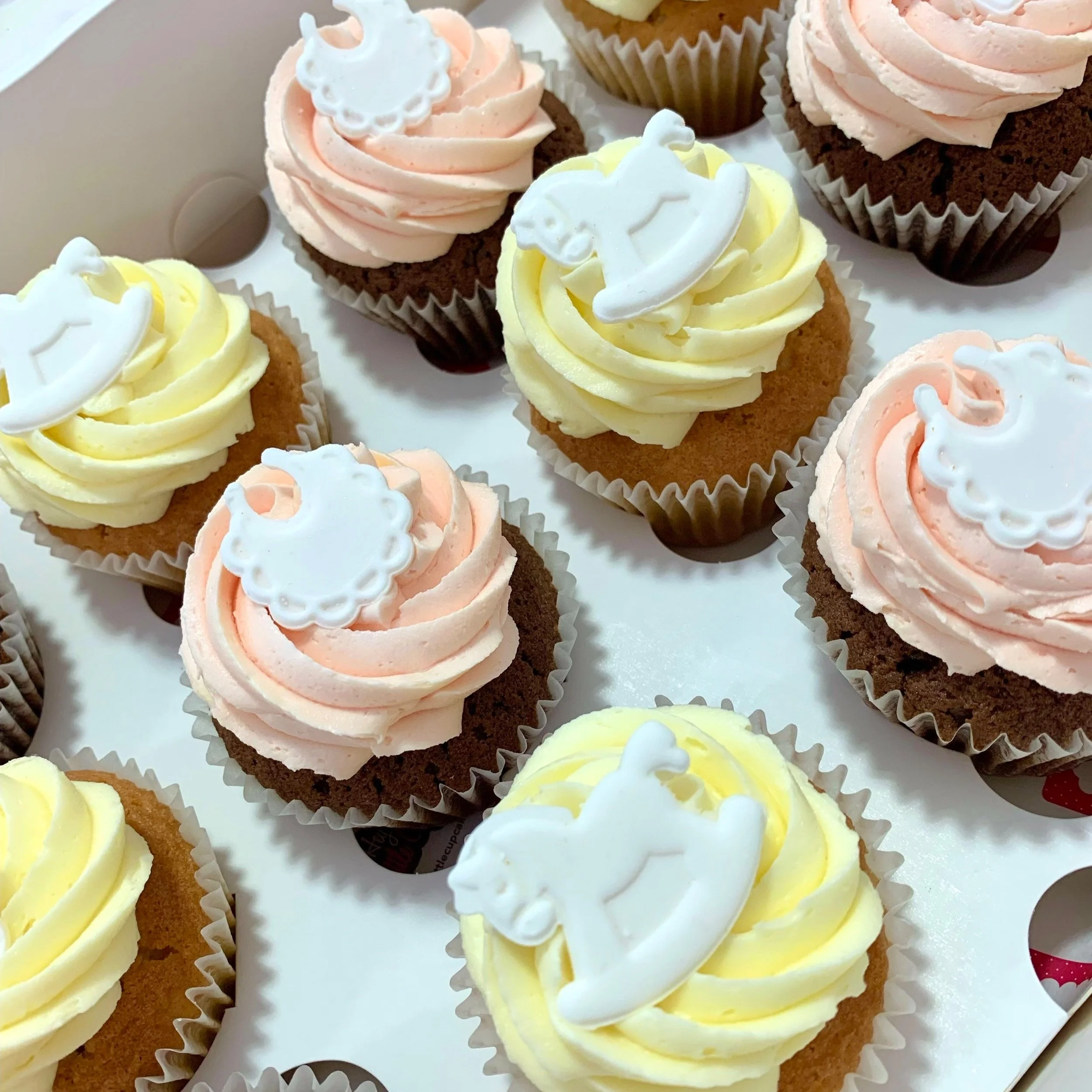 Hey Little Cupcake Manchester - Cupcakes, Brownies, Cakes, Cookies