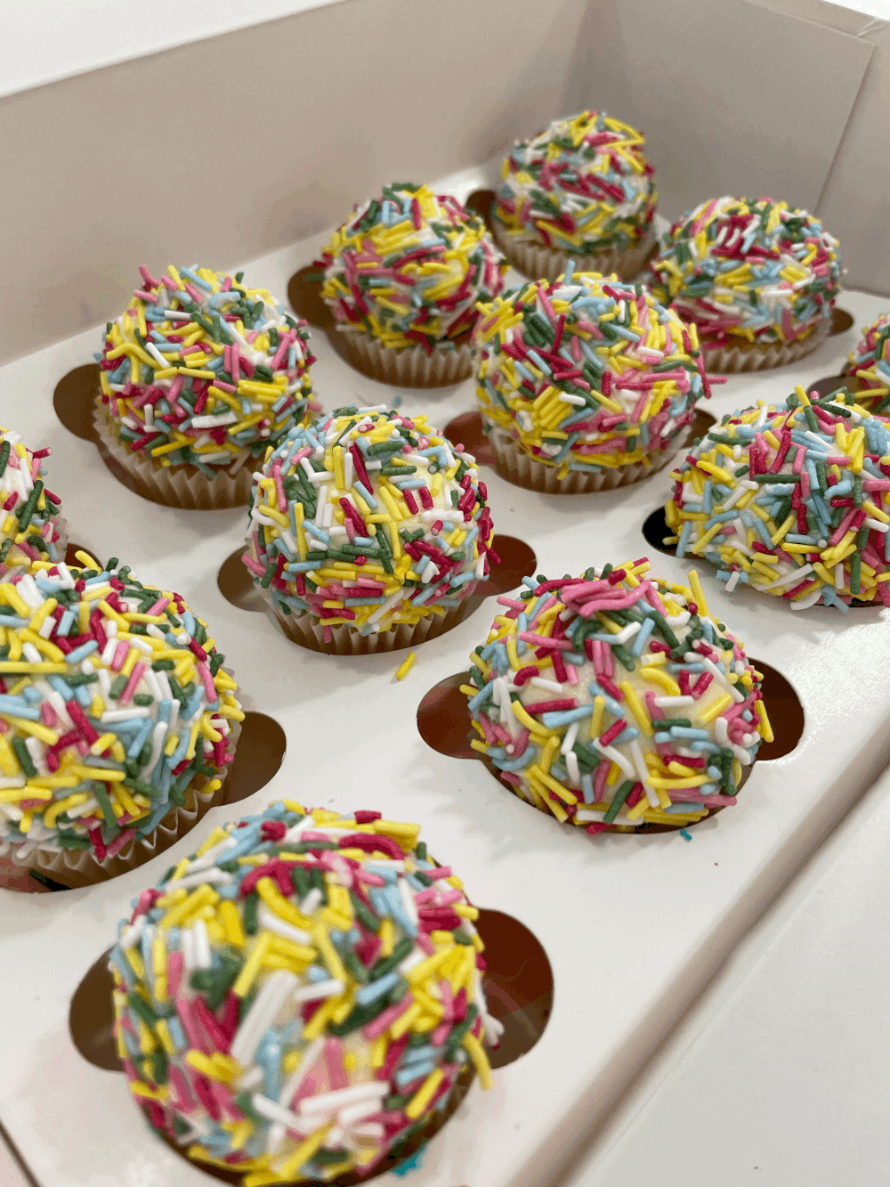 Hey Little Cupcake Manchester - Cupcakes, Brownies, Cakes, Cookies