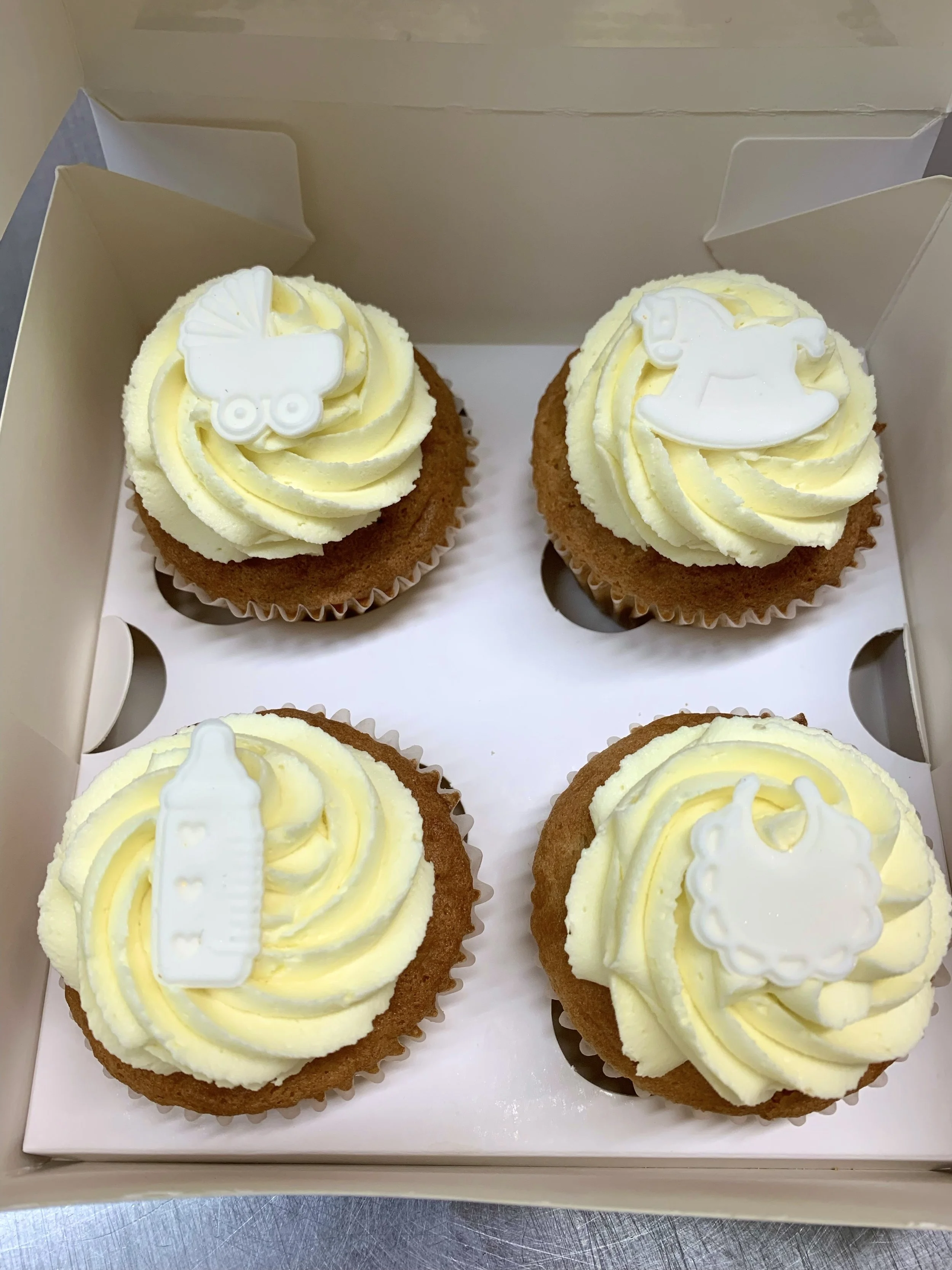 Hey Little Cupcake Manchester - Cupcakes, Brownies, Cakes, Cookies