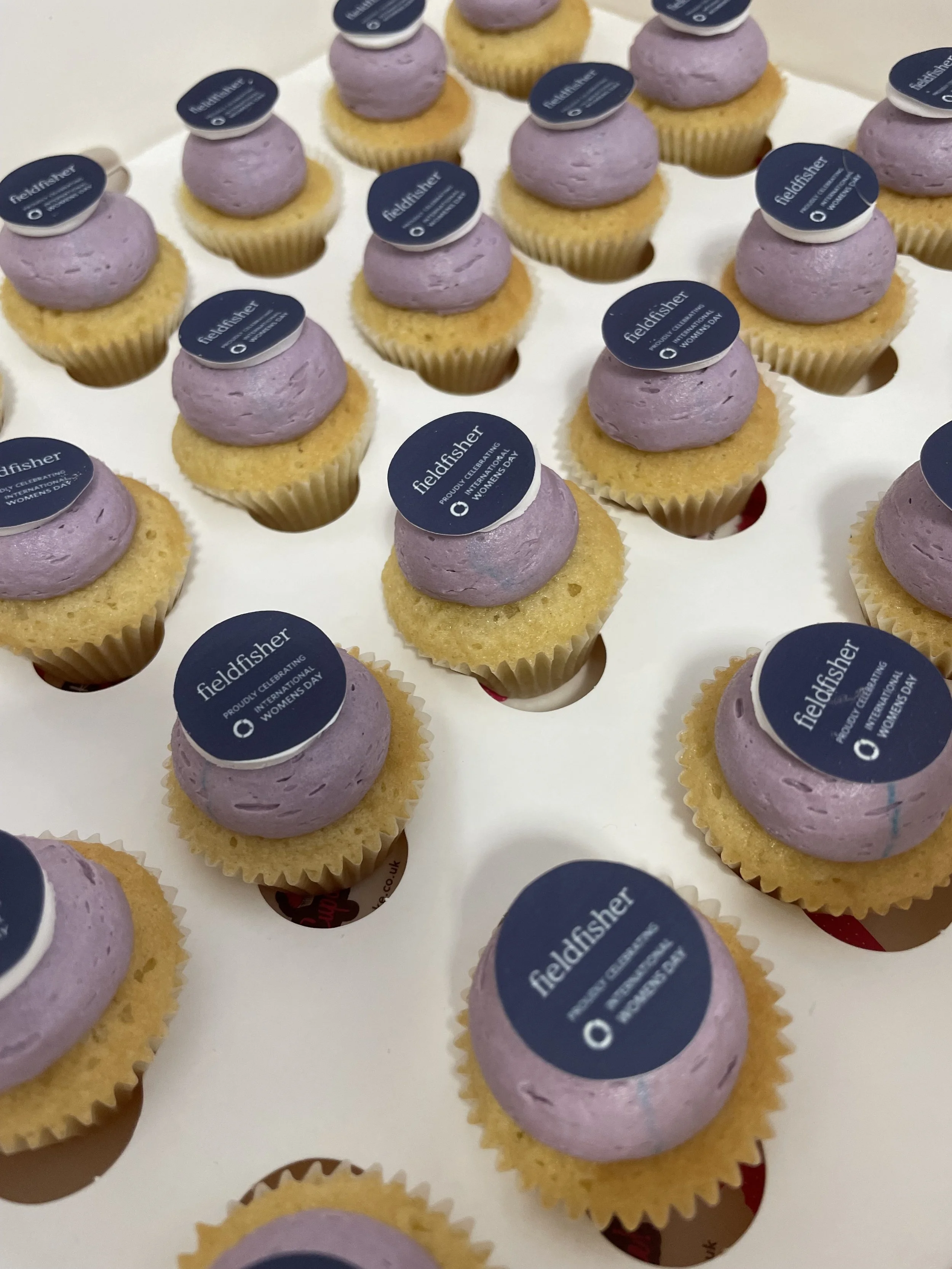 Hey Little Cupcake Manchester - Cupcakes, Brownies, Cakes, Cookies