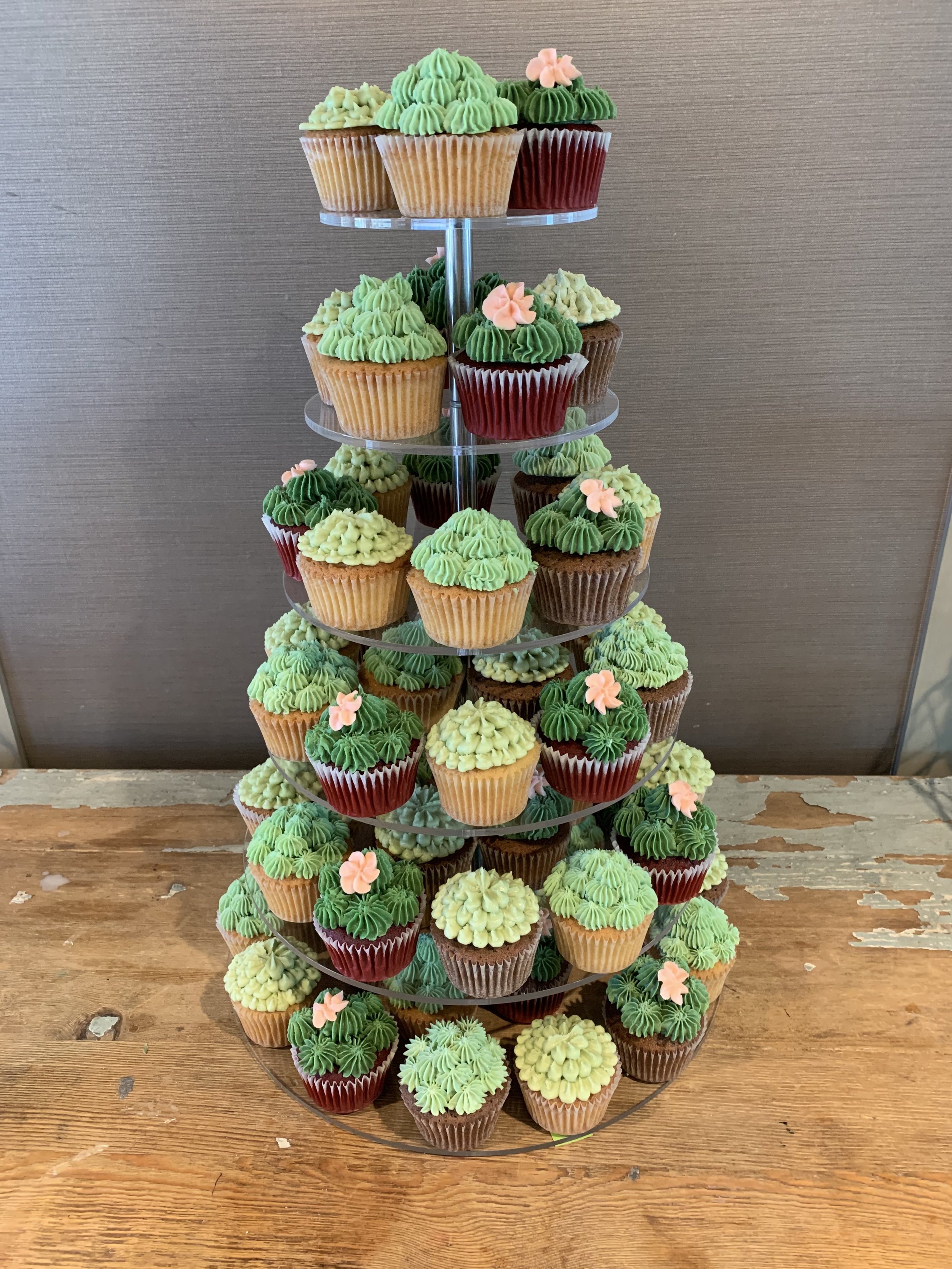 Hey Little Cupcake Manchester - Cupcakes, Brownies, Cakes, Cookies