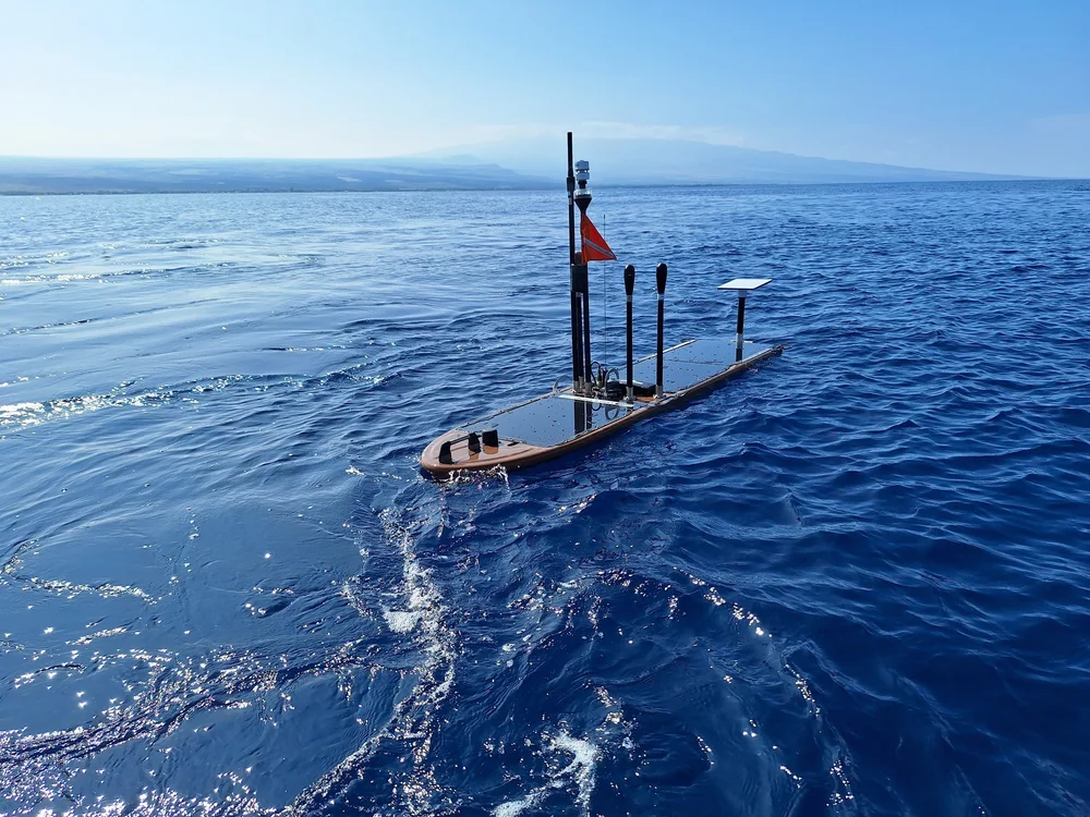 Liquid Robotics — Hydronet - Connected Underwater Intelligence