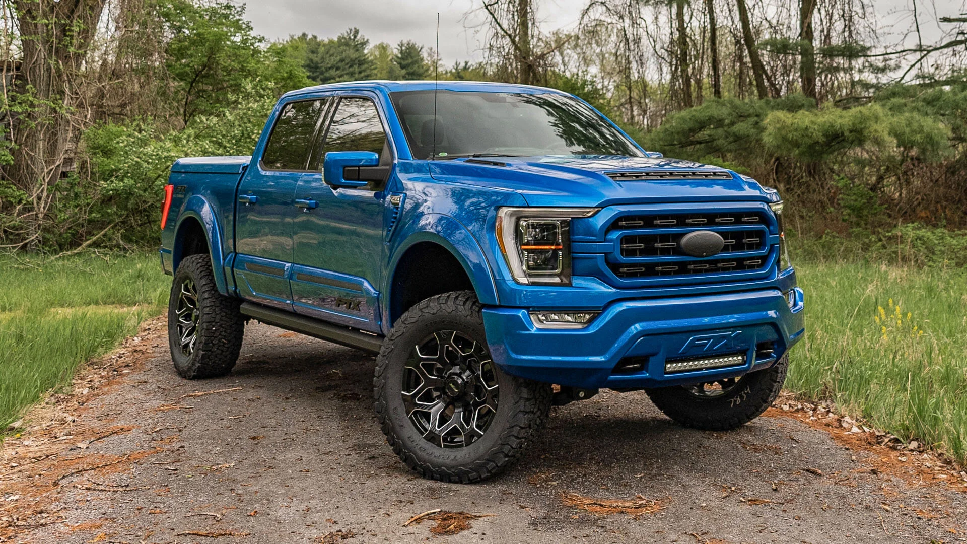 Ford Raptor Lifted Blue