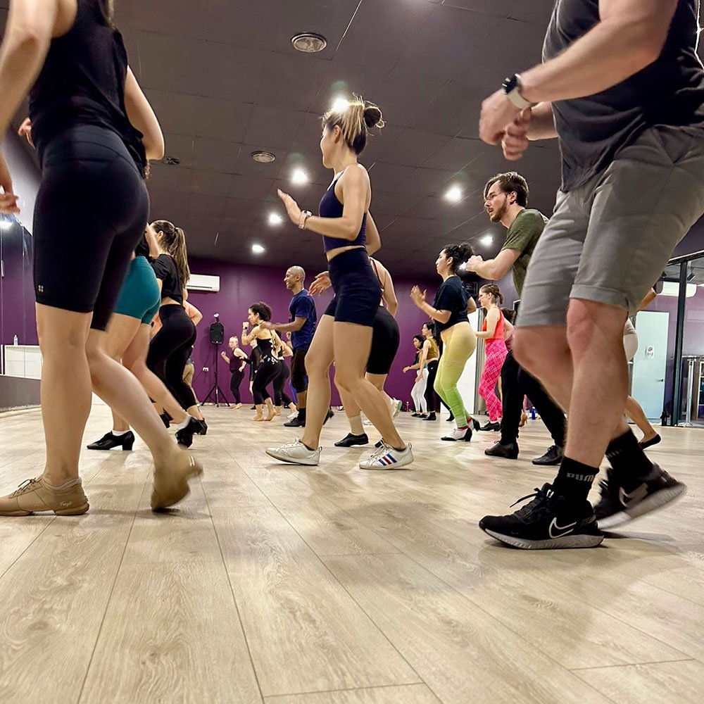 Salsa & Bachata Dancing Melbourne — La Encantada Collective