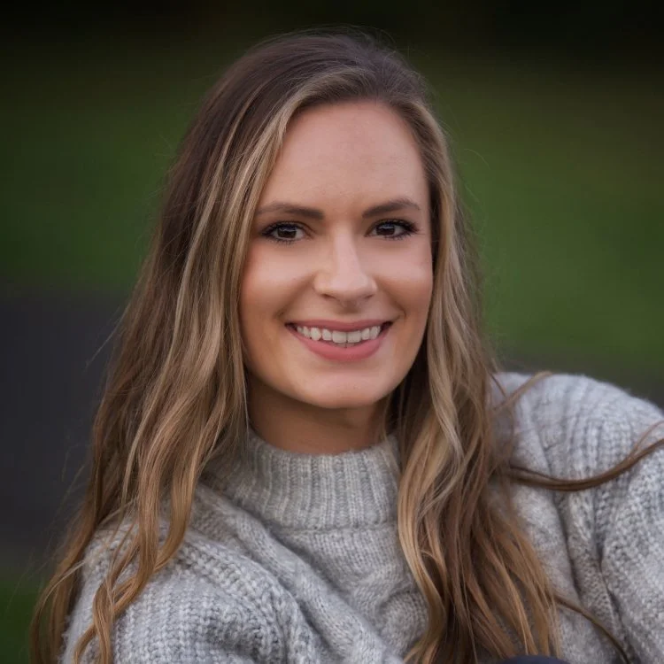 Abby Malloy's Instagram, Twitter & Facebook on IDCrawl