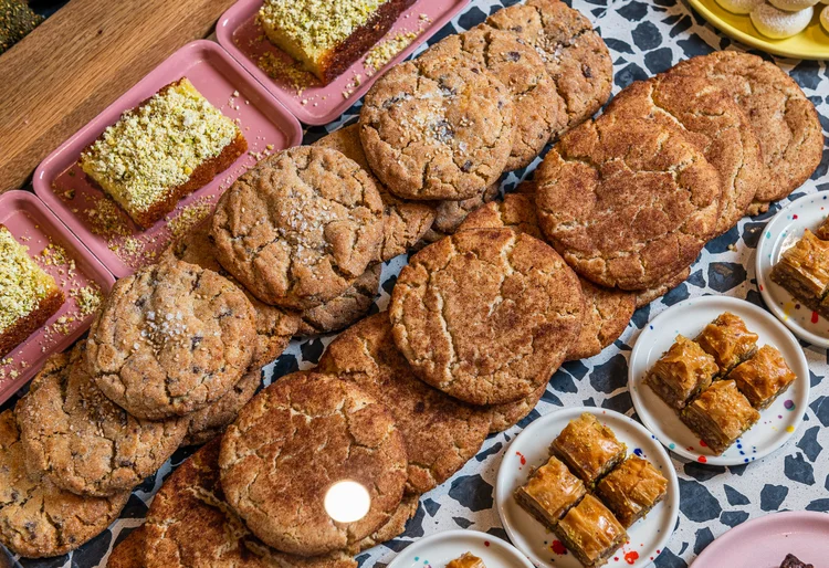 GEORGETOWN — YELLOW