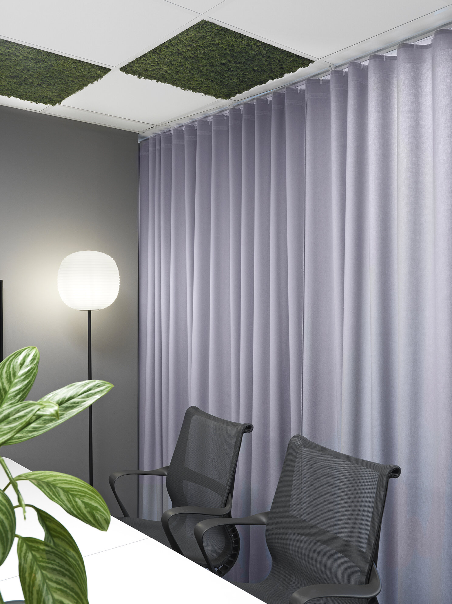 Canopy | Reindeer moss ceiling panels — Nordgröna