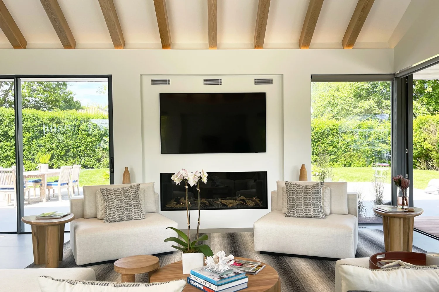 Completed Projects — Iconic Modern Home