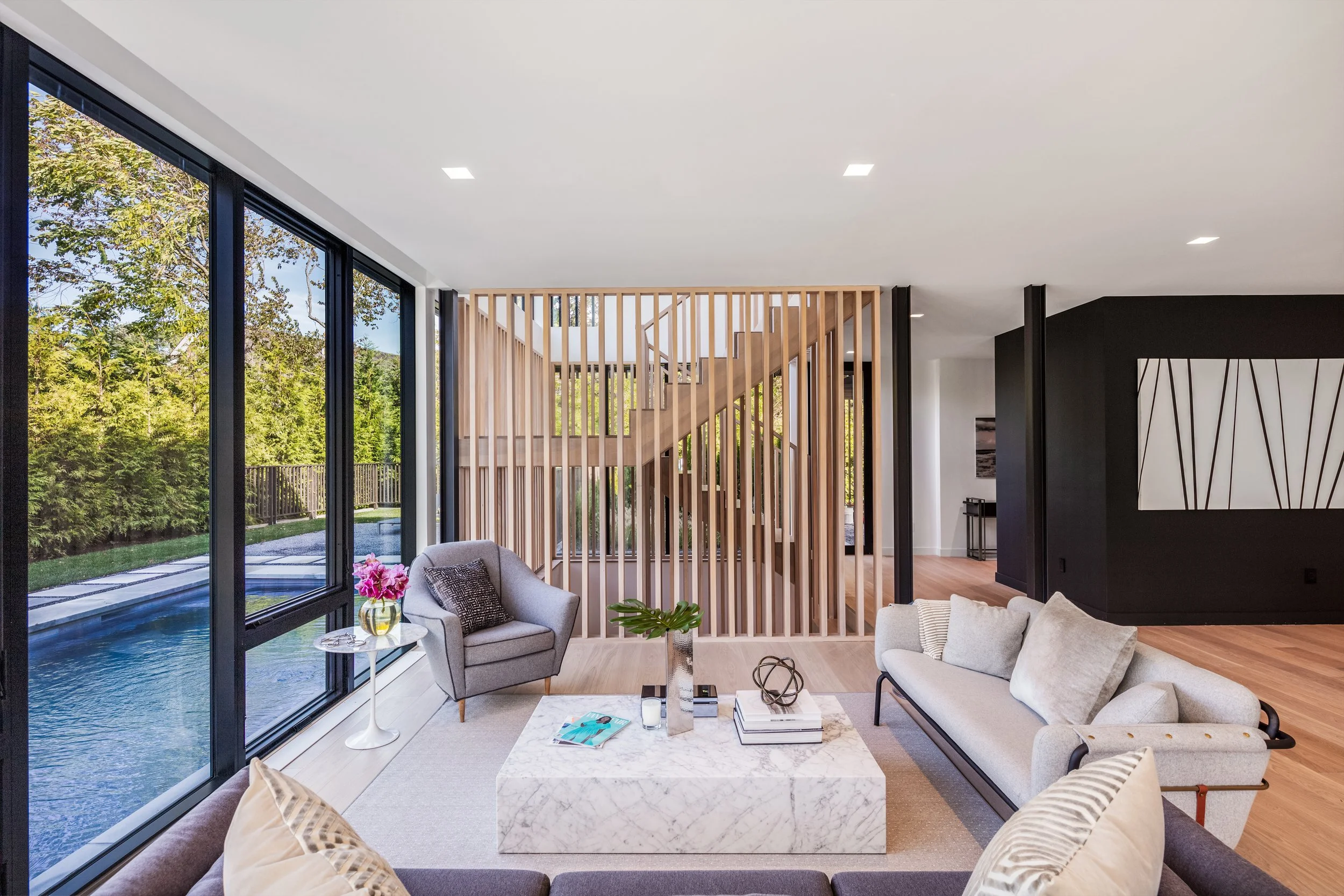 ICONIC ADVANTAGE — Iconic Modern Home