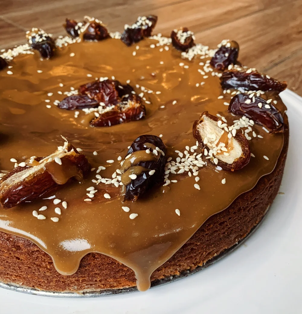sticky sesame toffee date cake — TOASTEDTABLE