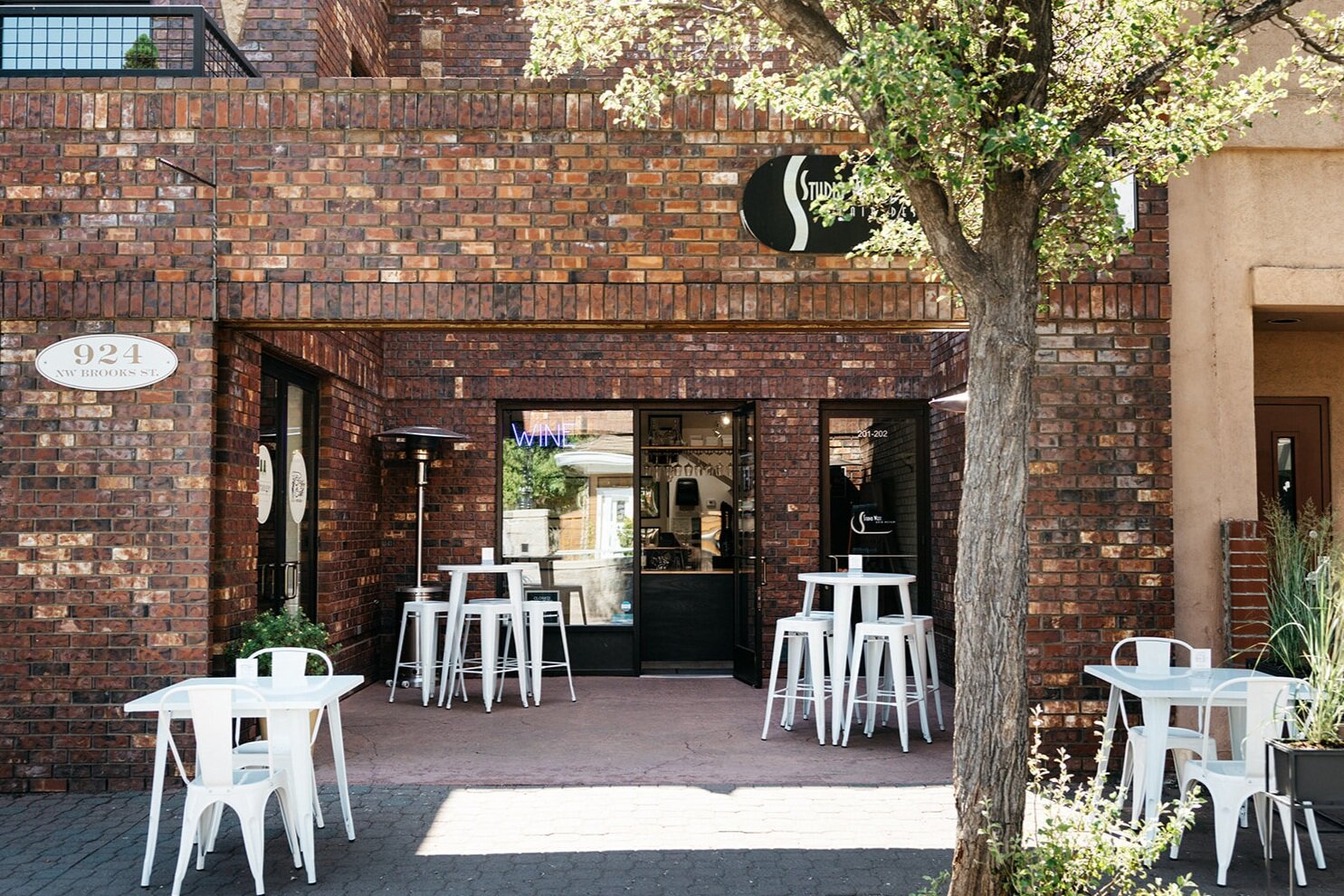 FERM & fare wine bar and bottle shop in downtown Bend, Oregon
