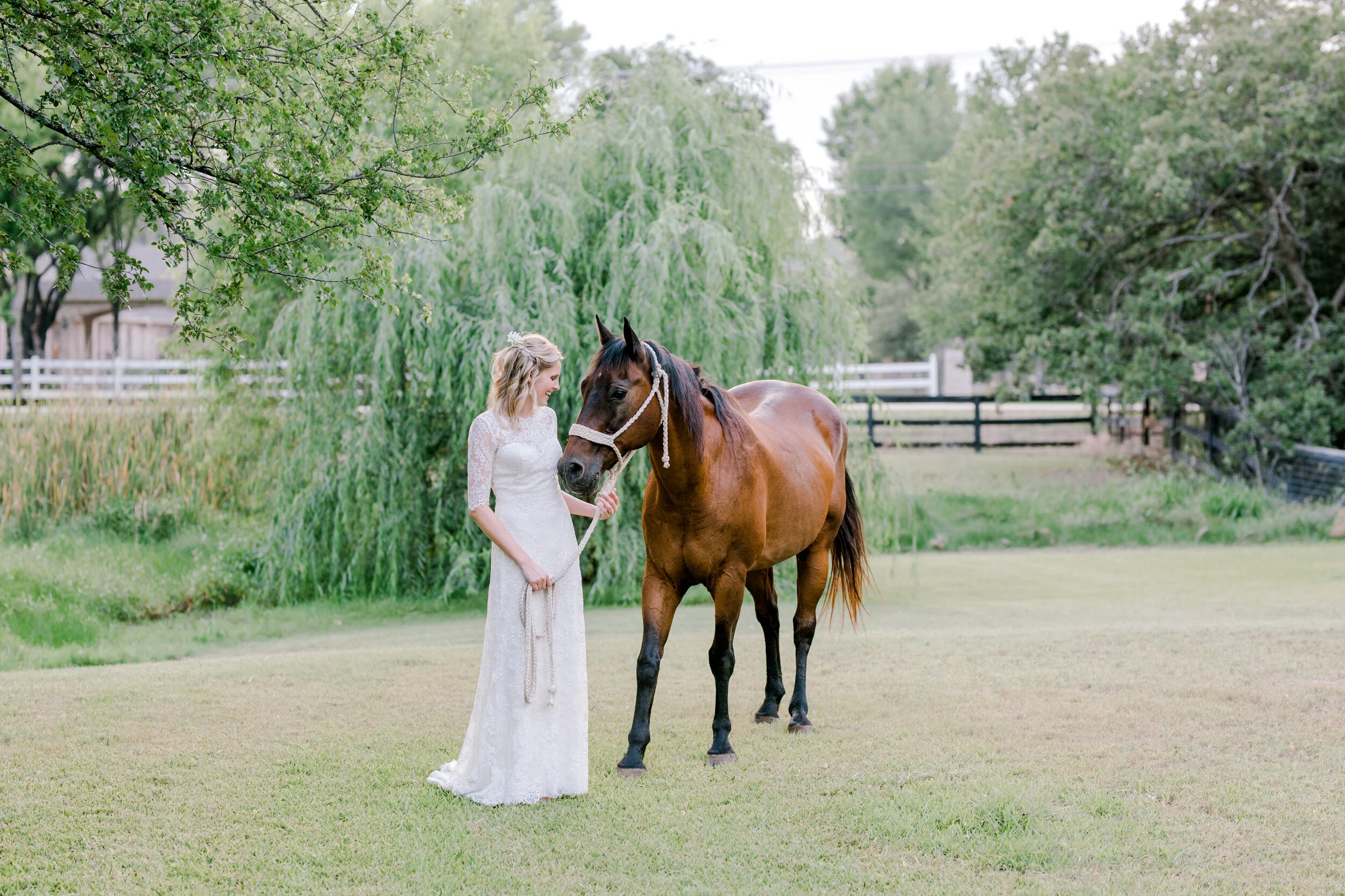 LYNDI RUTH PHOTOGRAPHY