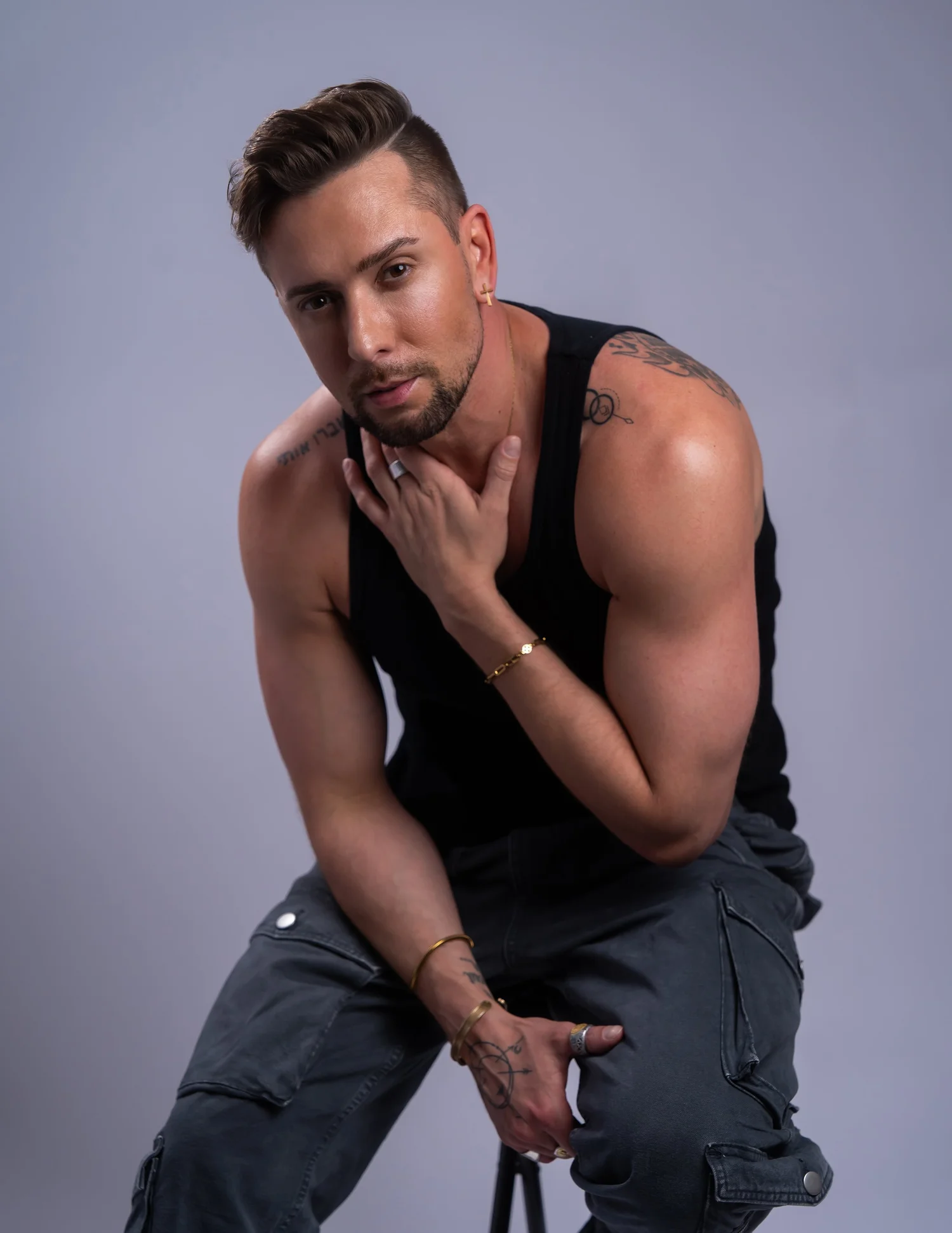 About 1 — officialdavidhernandez
