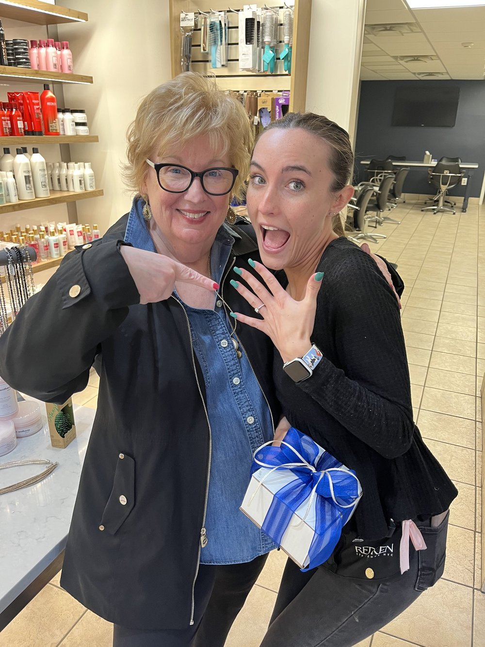 FA GALLERY — Frank Anthony Salon