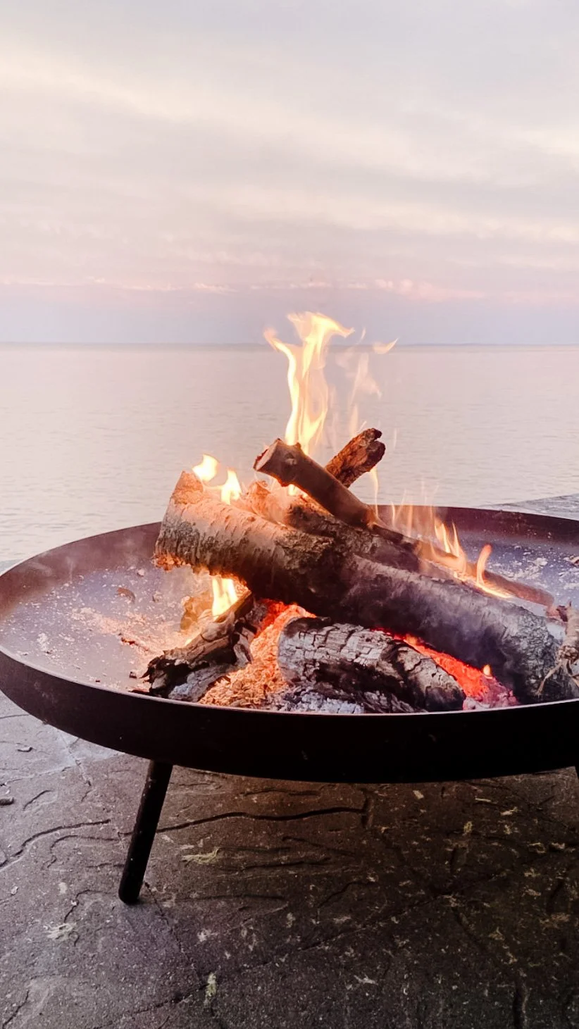 Hauser Firebowl Vs Firetable — Tiffany Leigh Design