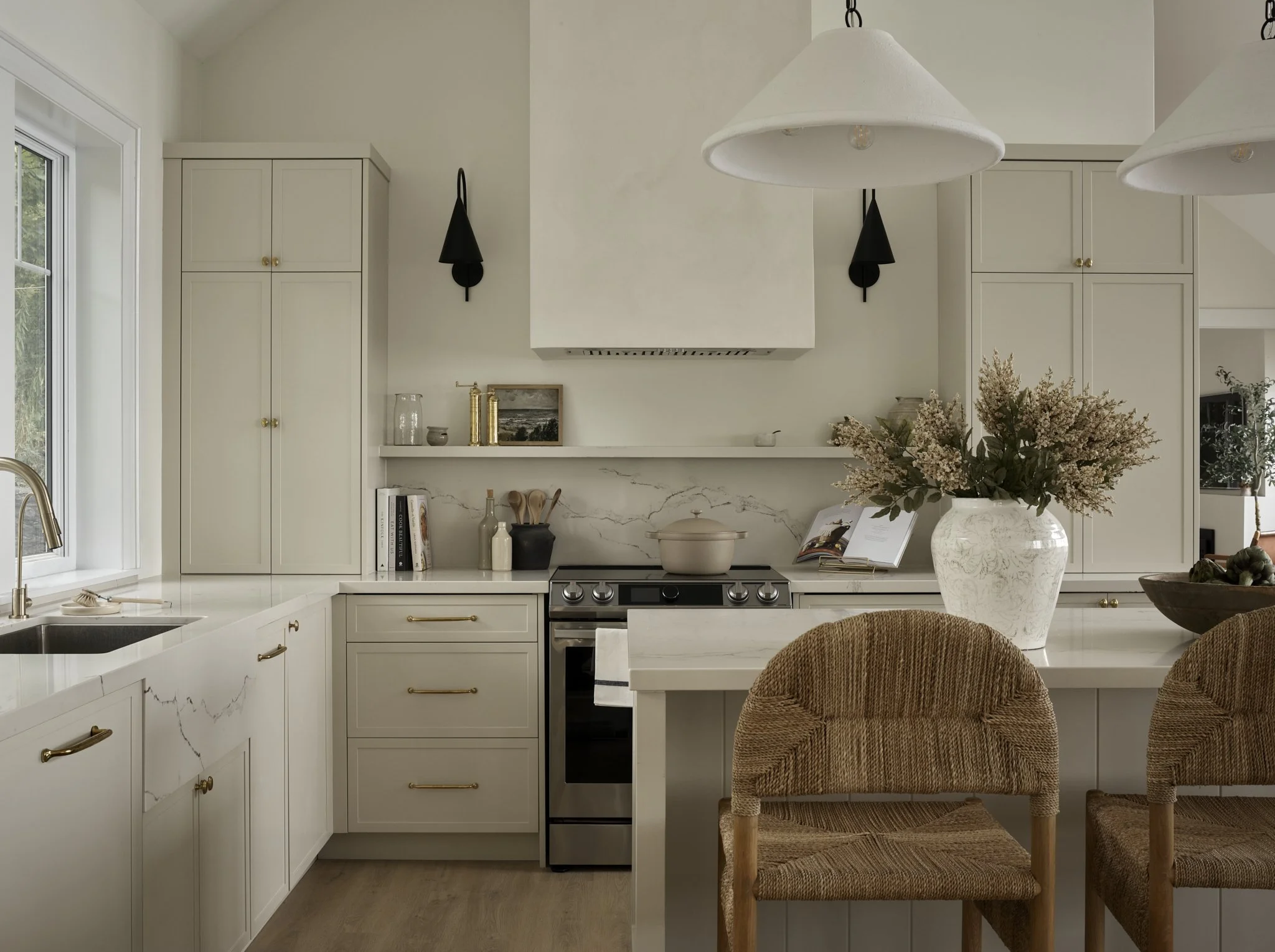 Selecting Cabinet Hardware — Tiffany Leigh Design
