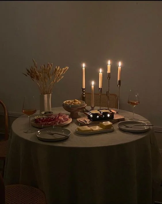 5 Elevated Table Settings For Date Night — Tiffany Leigh Design