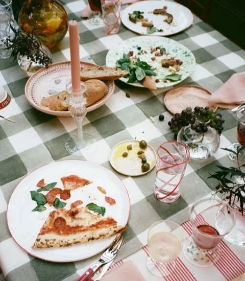 5 Elevated Table Settings For Date Night — Tiffany Leigh Design