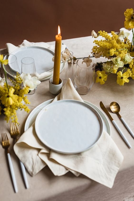 5 Elevated Table Settings For Date Night — Tiffany Leigh Design