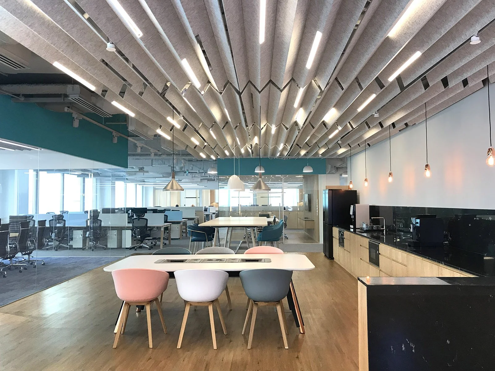 Cozmic Office — YUME ARCHITECTS 夢建築設計事務所
