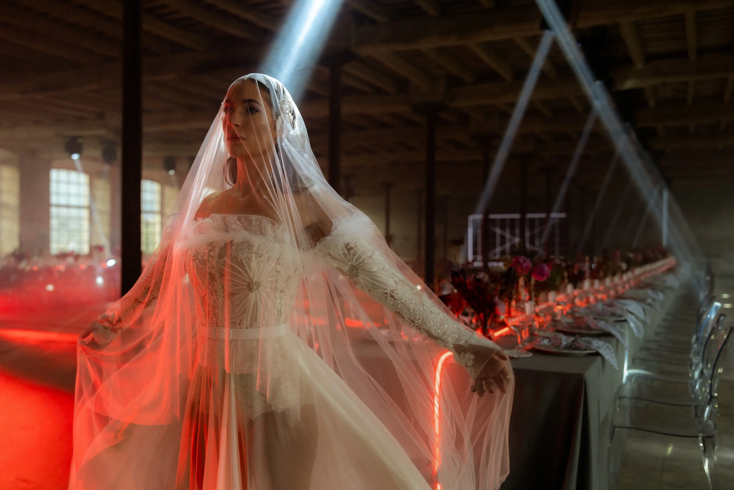 Un festín sensorial: El encanto de la boda de José y Brian en Barcelona — LA PUTA SUEGRA