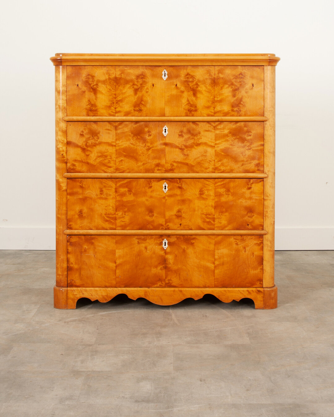 Laura Roland Interiors