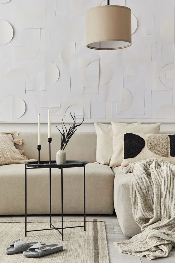 4 Tips and Examples to Create a White and Cream Color Scheme — The ...