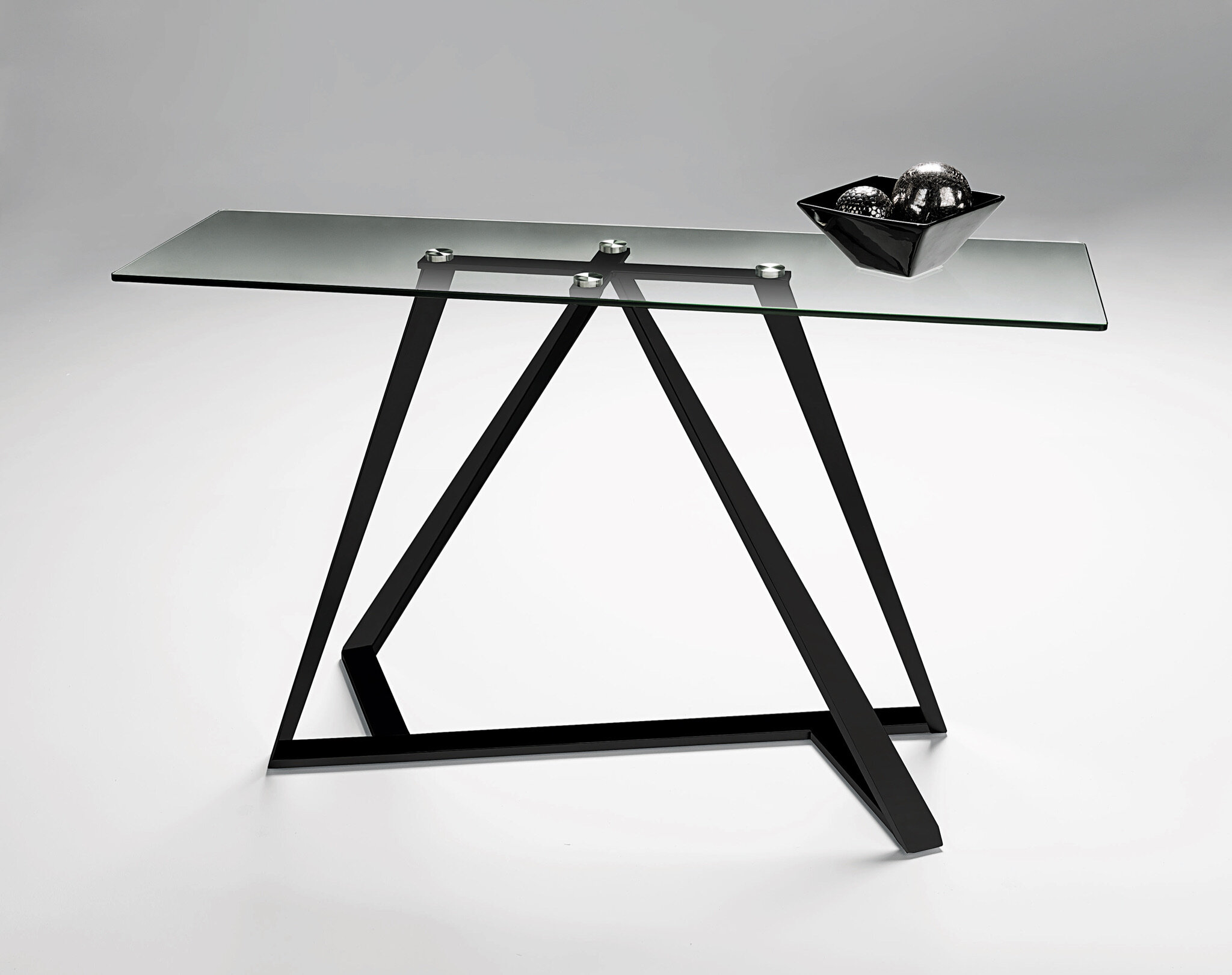 Centrepiece International