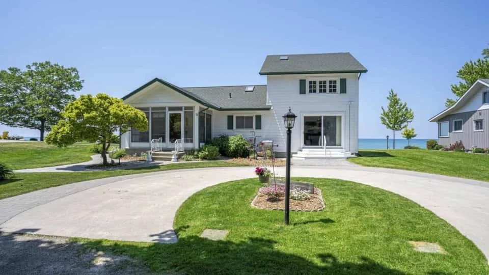 Accommodations — Village of Bayfield