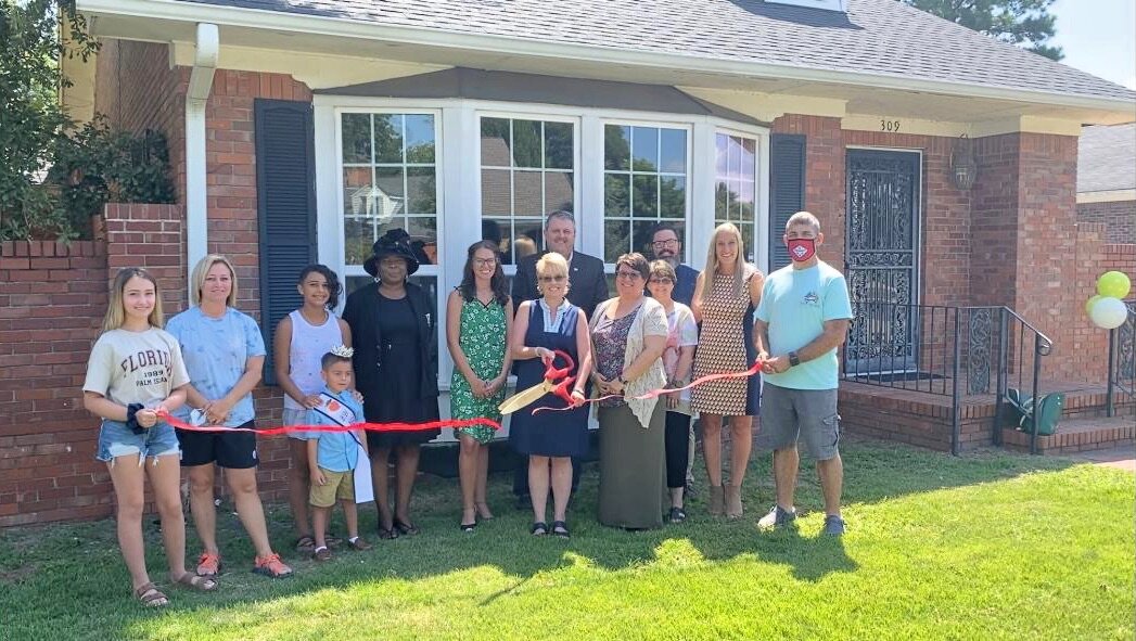 Safe Haven Celebrates the Opening of their New Home for Women in Crisis ...