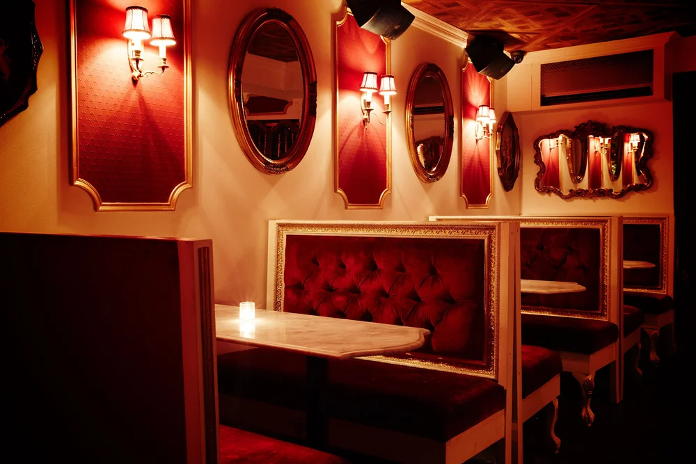 Gallery 2 — boudoir