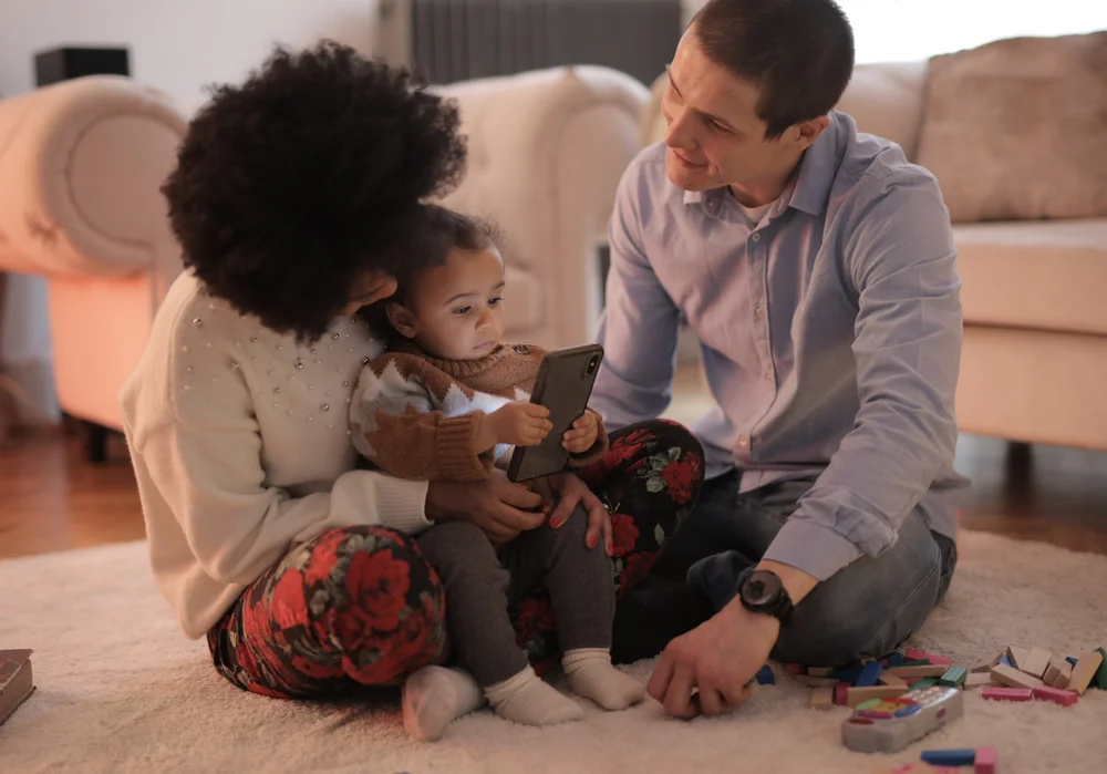 Youth & Family Services — Connecting Communities in Action