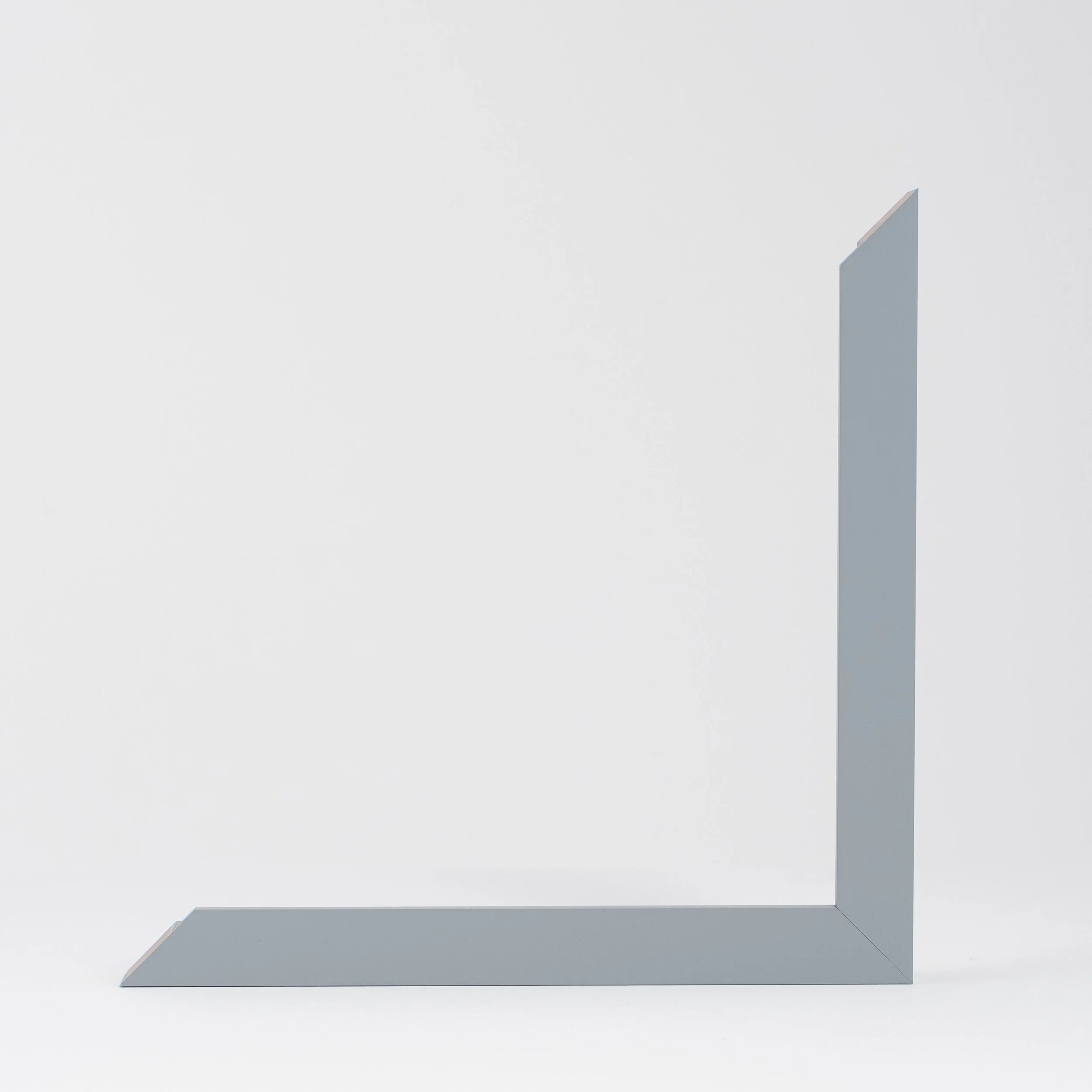 Light Grey Maple .75" Frame Corner — MUSEA Lab