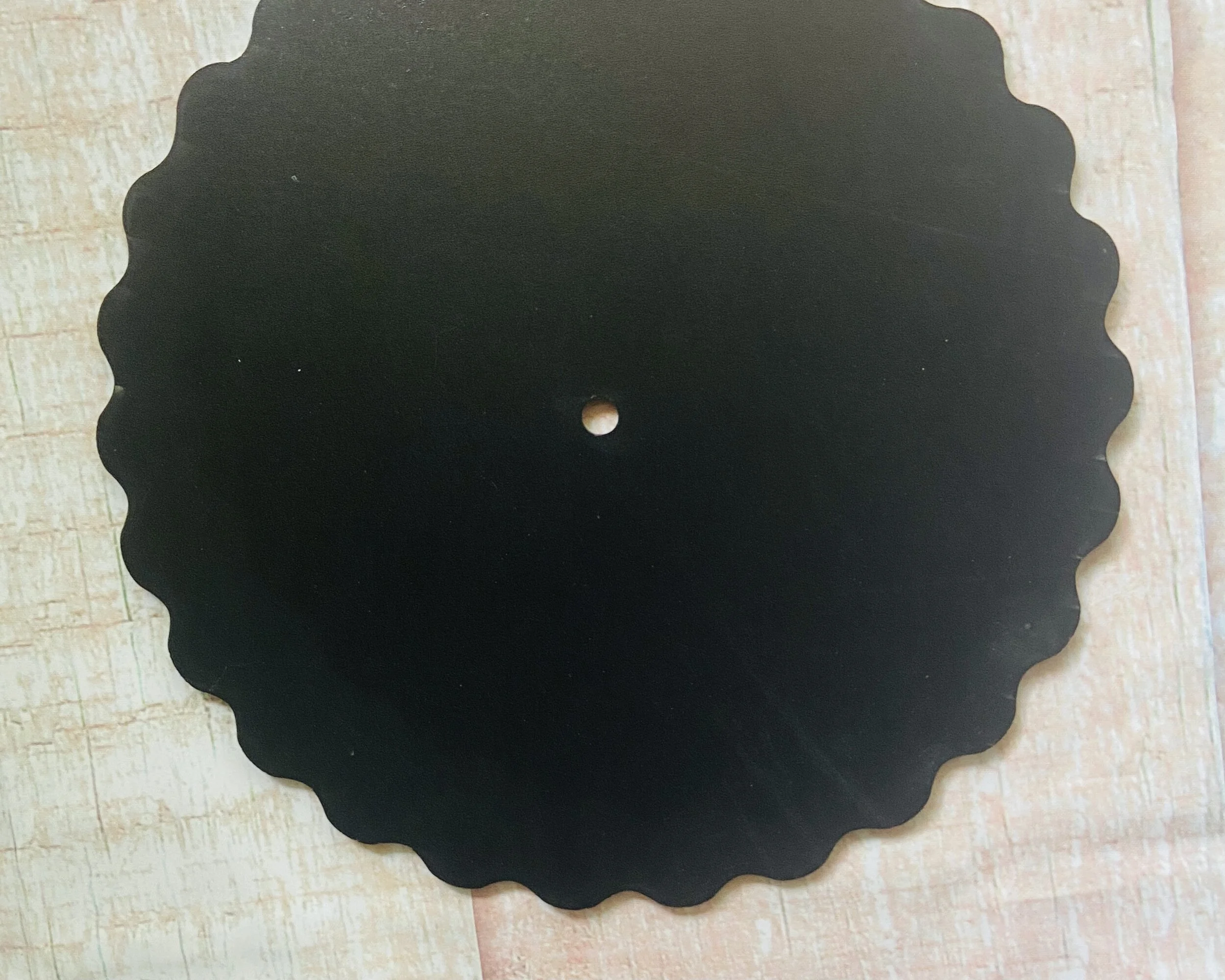 Ruffles RIM — Sharon Hoppe Designs