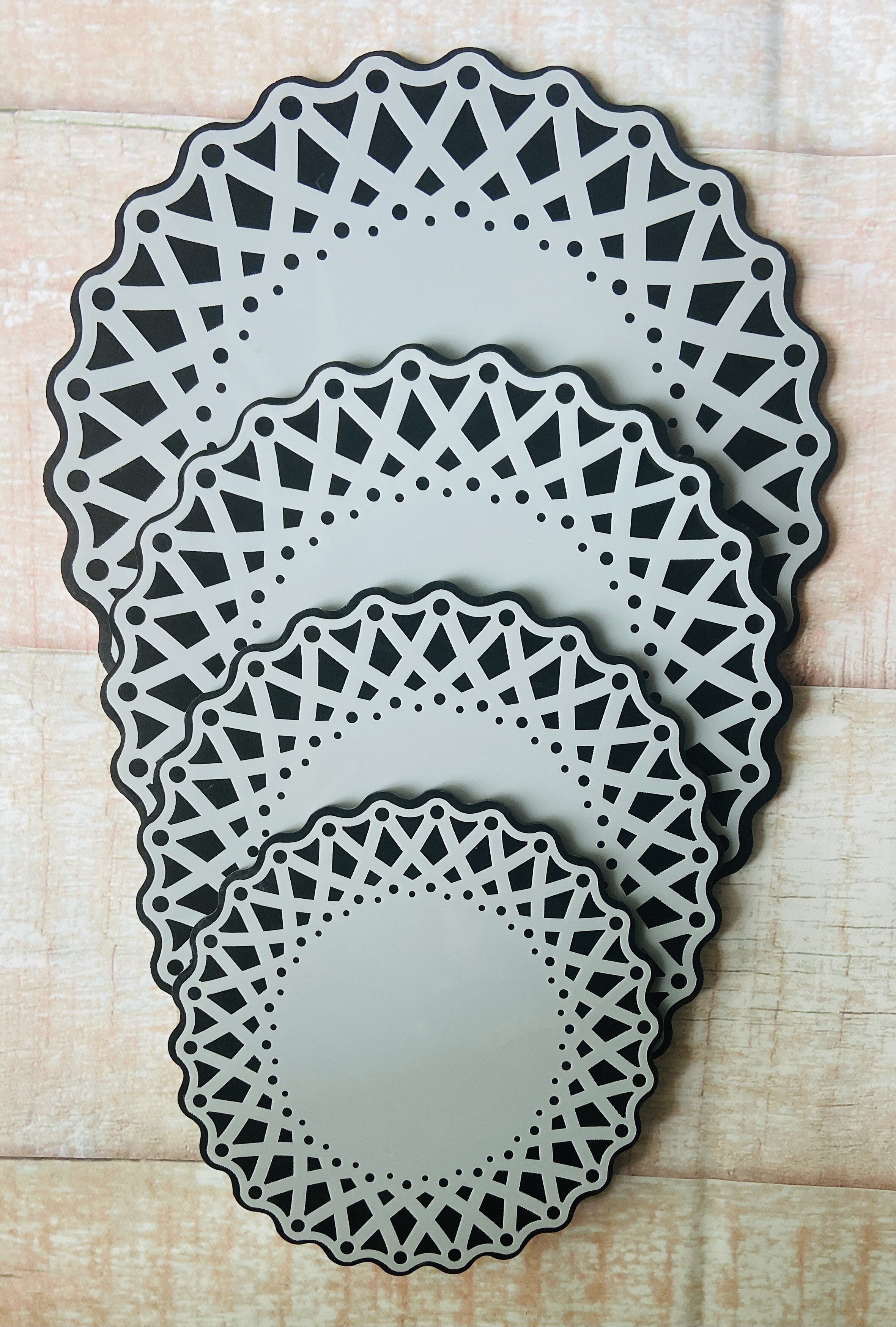 Ruffles RIM — Sharon Hoppe Designs