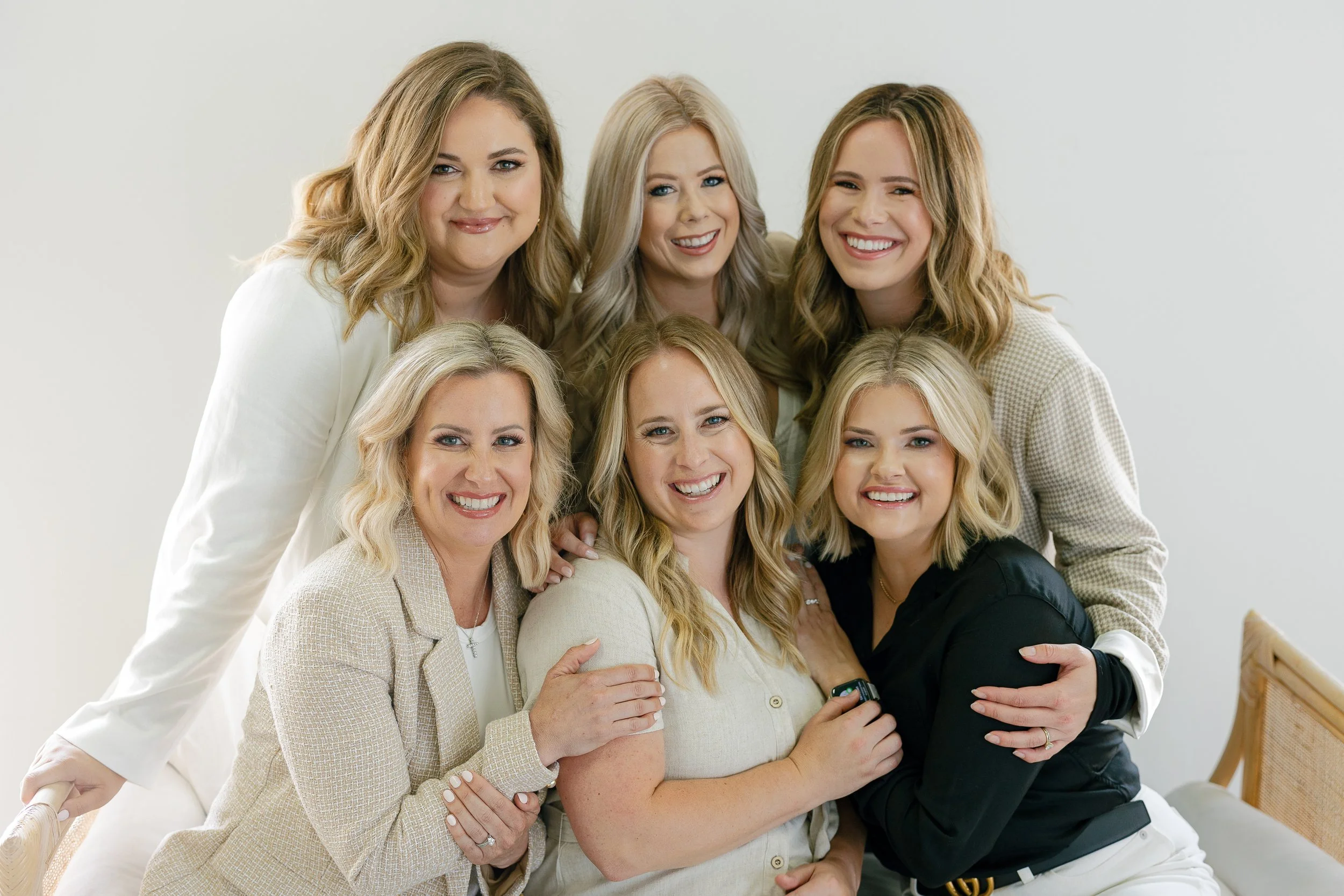 About Everly and Company — EVERLY + Co.