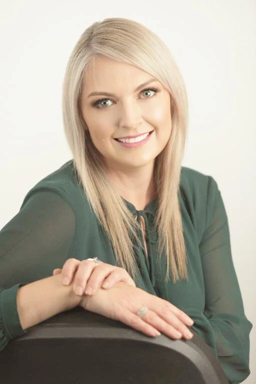 Kim Wainwright's Instagram, Twitter & Facebook on IDCrawl