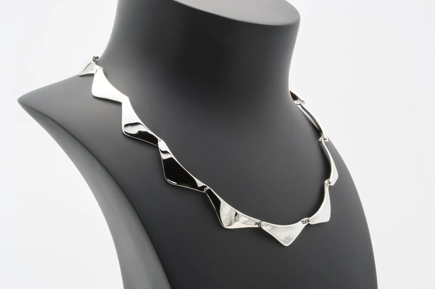 Store 2 — Dansk Silver