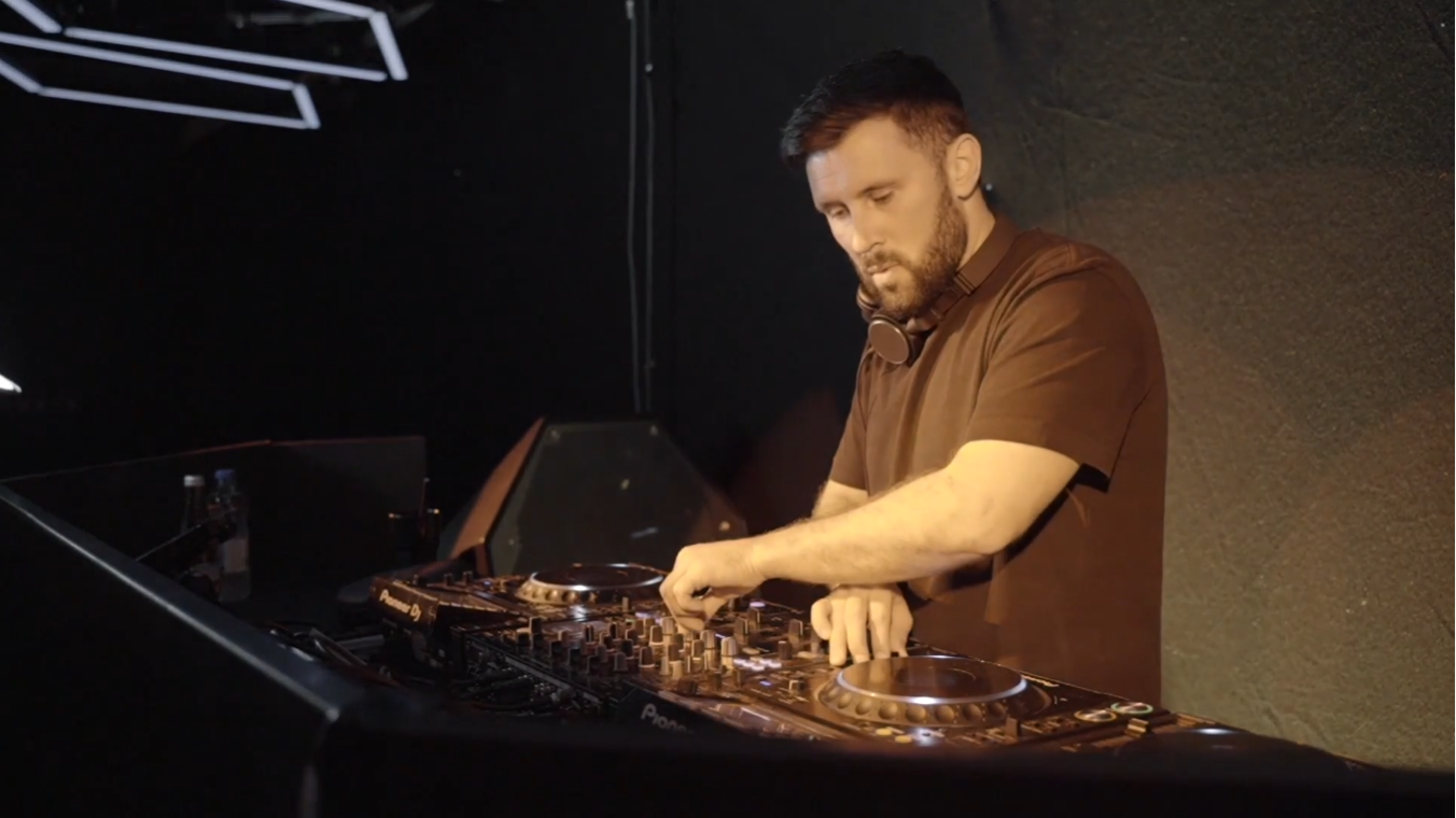 DJs — Cyber House Party