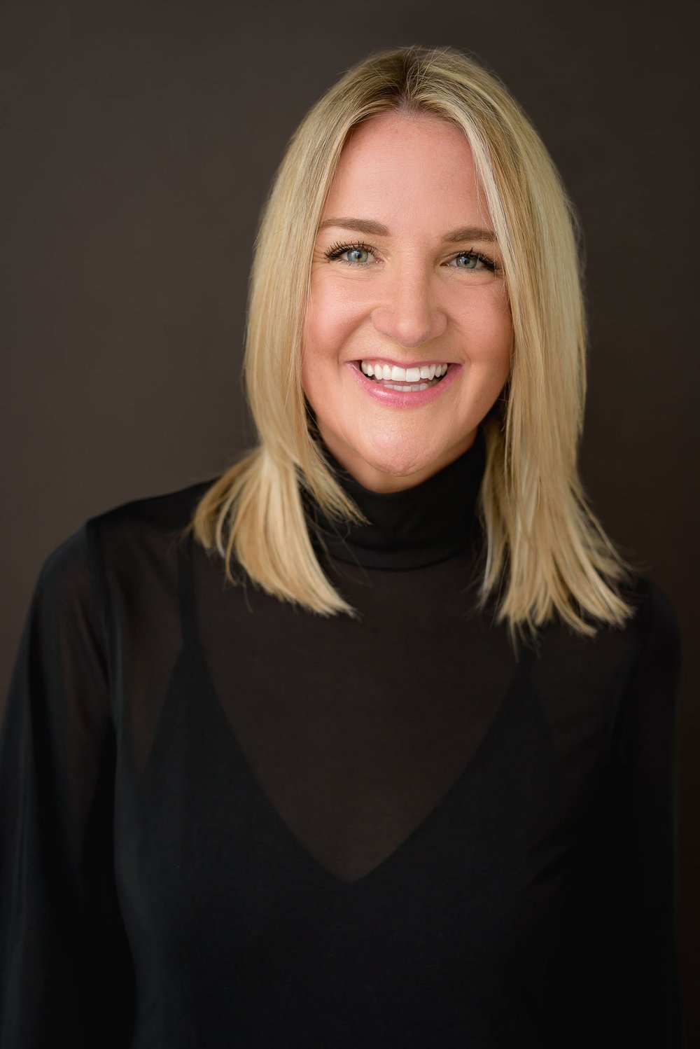 Professional Real Estate Agent Headshots and Personal Branding ...