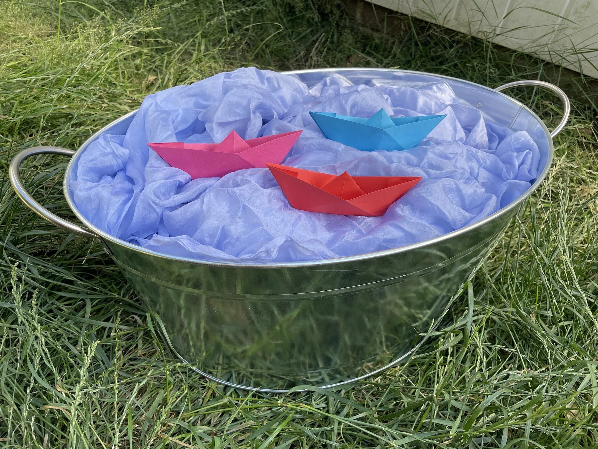 MAKE AN ORIGAMI BOAT — JOYFUL JAMS