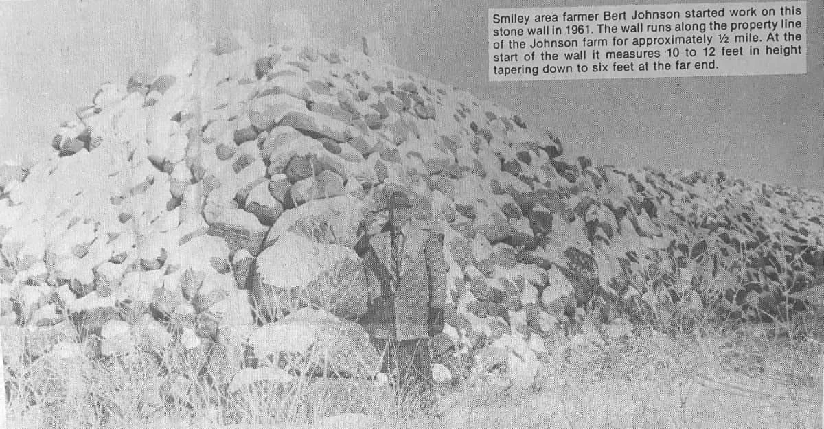 Smiley stone wall remains a tourist attraction — Your West Central Voice