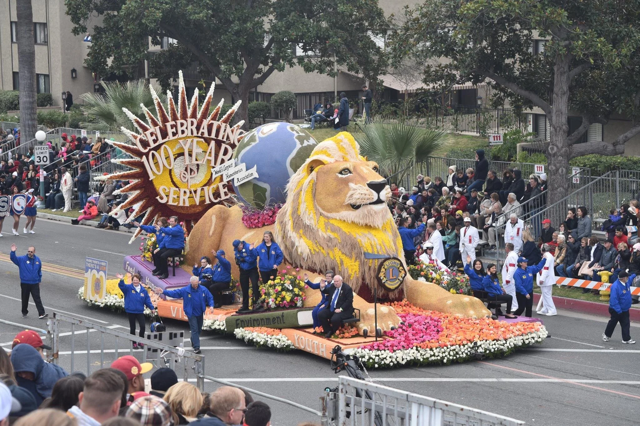Donate — Lions Float, Inc. | Lions Clubs International | Rose Parade