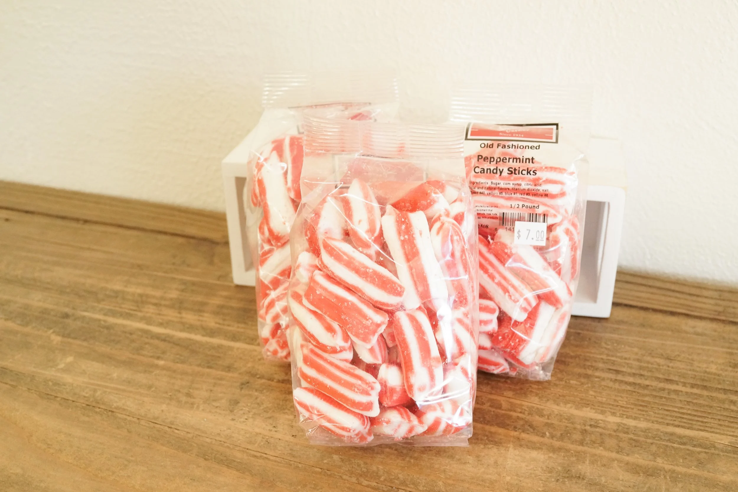 Old-Fashioned Peppermint Stick Candy 1/2 Pound by O'Shea Candies ...