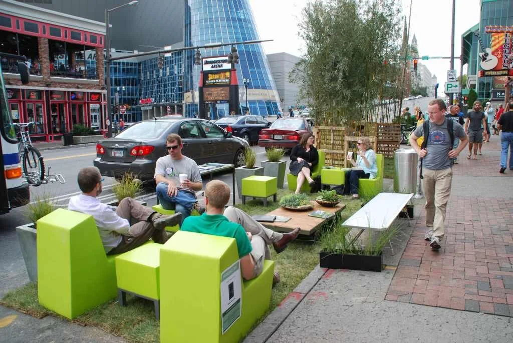 What it Takes to Build a Parklet — Civic Design Center