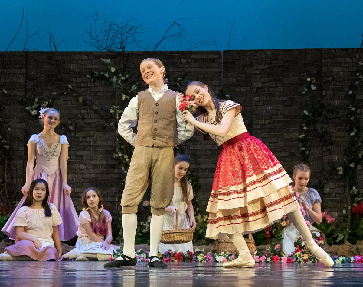 General 4 — Commonwealth Ballet