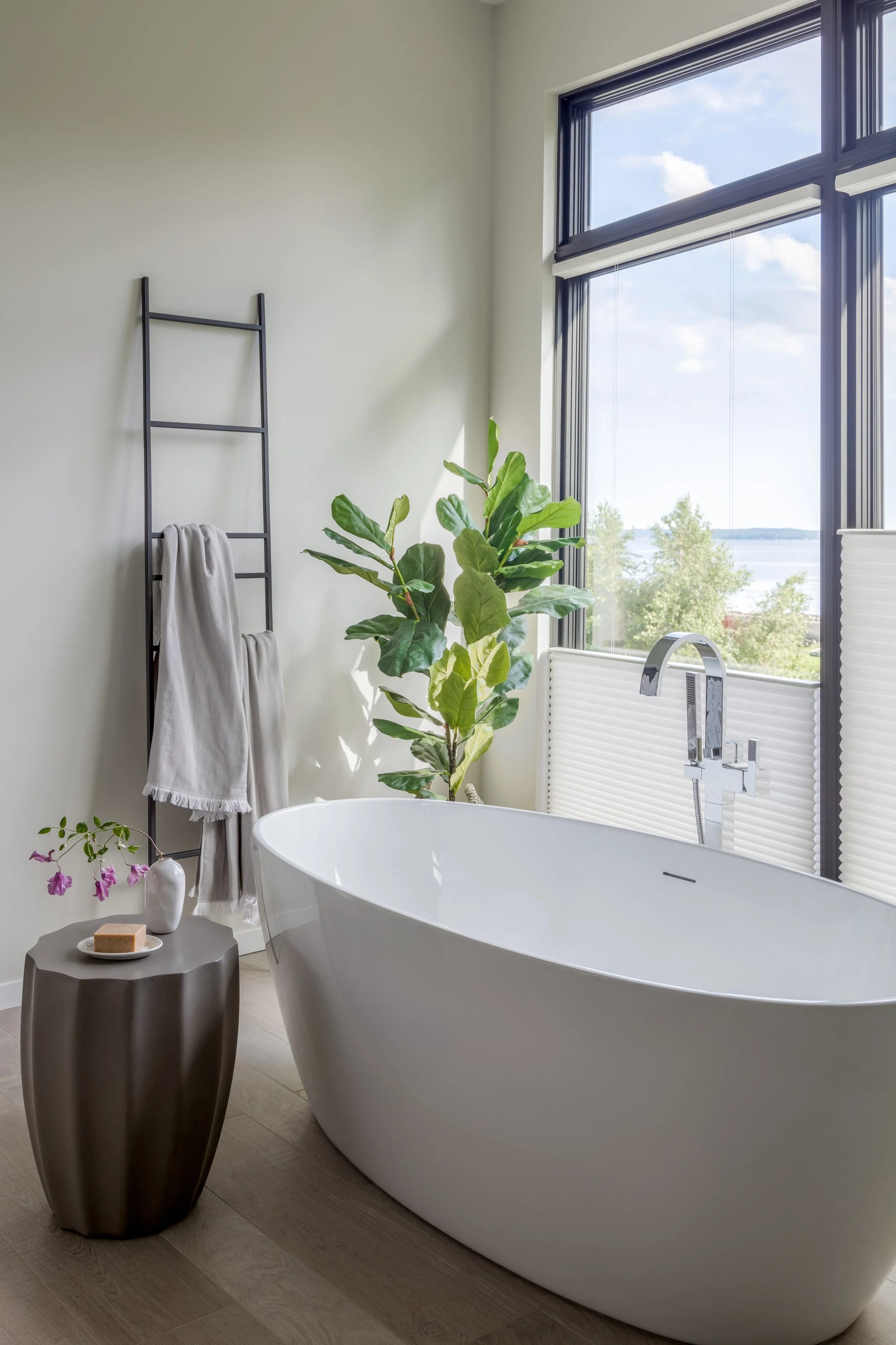 Gina Ciotti — New York based Interior Stylist